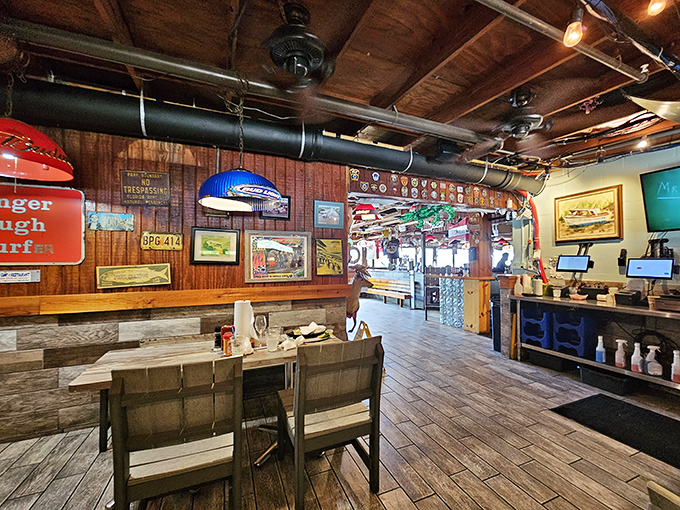 Step into a fisherman's paradise! JB's interior is a treasure trove of nautical knick-knacks that'll have you feeling like a salty sea dog in no time.