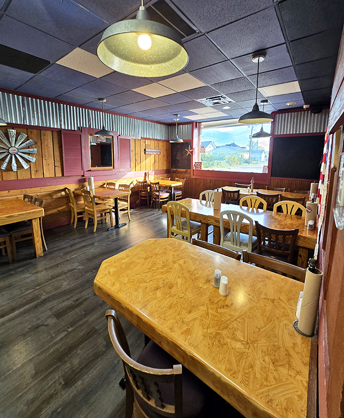 Step into a carnivore's paradise! Rudy's rustic interior feels like your favorite uncle's cabin, if that cabin smelled deliciously of smoked meats.