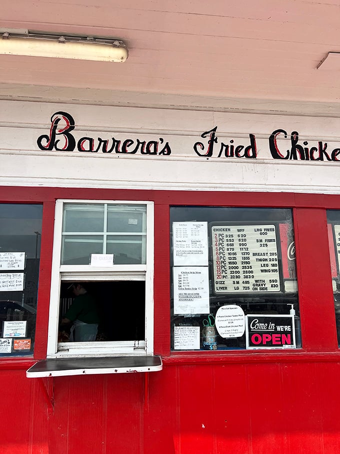 "One ticket to poultry paradise, please!" The ordering window at Barrera's is like a portal to a world of finger-lickin' delights.