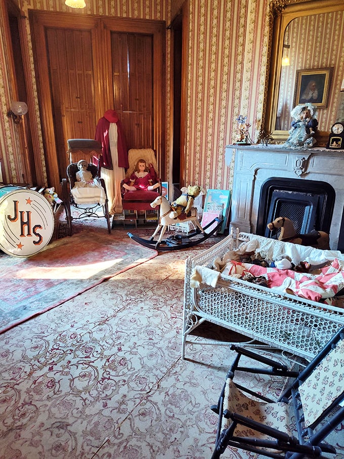 Childhood nostalgia overload! This room is packed with more vintage toys than Santa's workshop on a sugar rush.