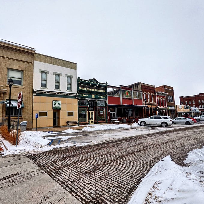 Winter in Petersburg: Where snowflakes dance on cobblestones and the town looks like it's been sprinkled with powdered sugar. Cozy vibes guaranteed!
