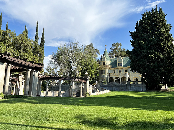 Who needs a time machine? Step onto these grounds and you're instantly transported to a bygone era of elegance, complete with palm trees standing guard.
