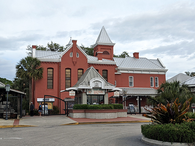 From slammer to glamour: This coral-hued charmer proves even old jails can get a stylish second act. 