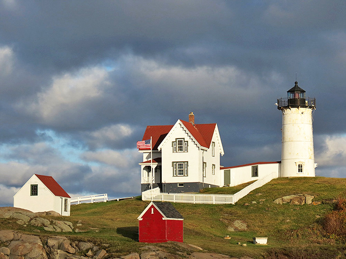 "I'm ready for my close-up, Mr. DeMille!" Nubble Lighthouse strikes a pose against a moody sky, giving us major maritime drama.