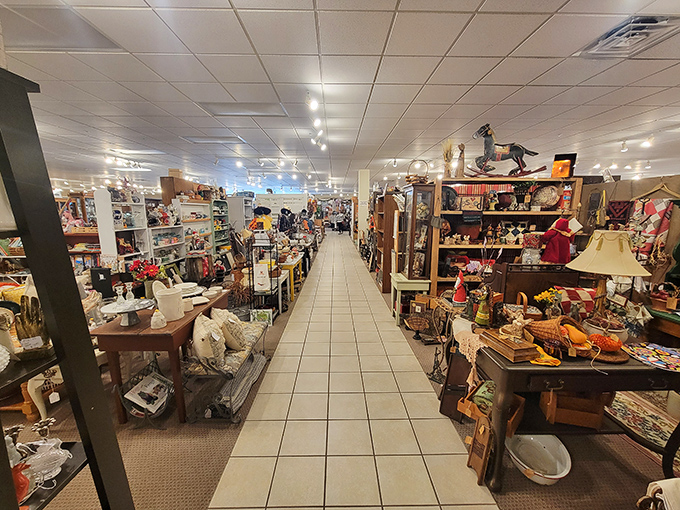 Step inside and prepare for sensory overload! This labyrinth of aisles is like a real-life "Where's Waldo?" for vintage enthusiasts.
