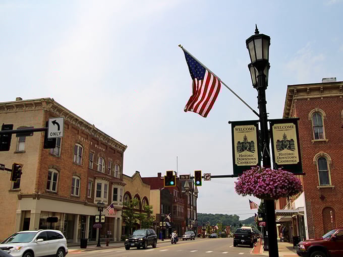 Stars and stripes forever! Cambridge's main drag is like a patriotic parade frozen in time. Those hanging baskets are putting on a show that rivals Broadway &ndash; take that, Hamilton!
