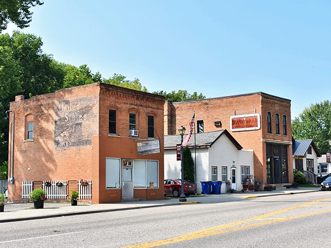 Brick by charming brick, Henderson's downtown tells a story of resilience and community. It's like a time capsule with a pulse!