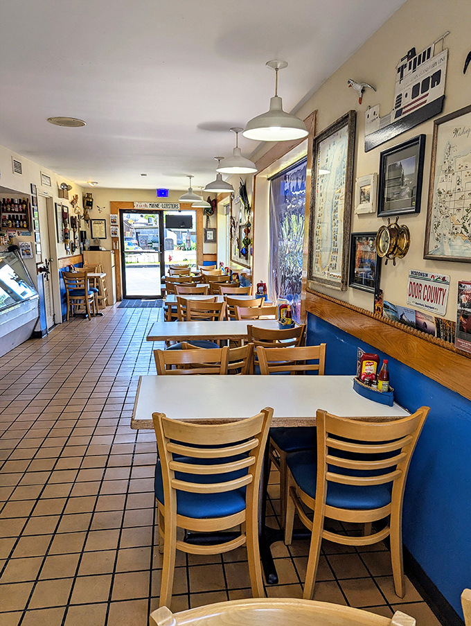 Step inside and sail away! The nautical decor at Don's Dock will have you humming sea shanties faster than you can say "ahoy matey."