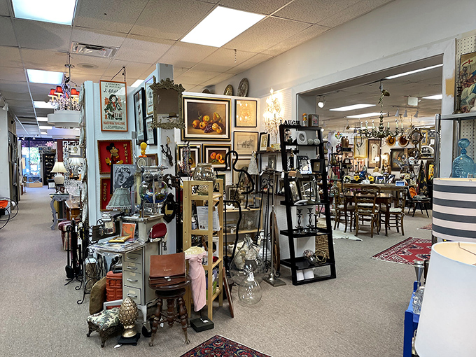 Step inside and prepare for sensory overload! It's like someone took a blender to a century of American history and poured it out here.