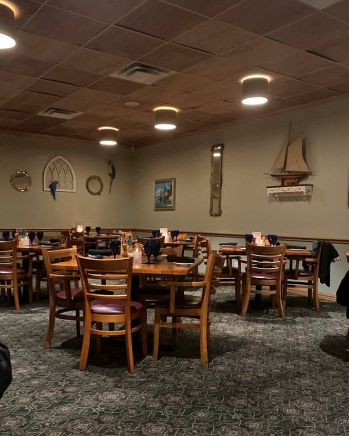 Step into a maritime time machine! The nautical decor here is so authentic, you'll be checking for barnacles on your shoes.