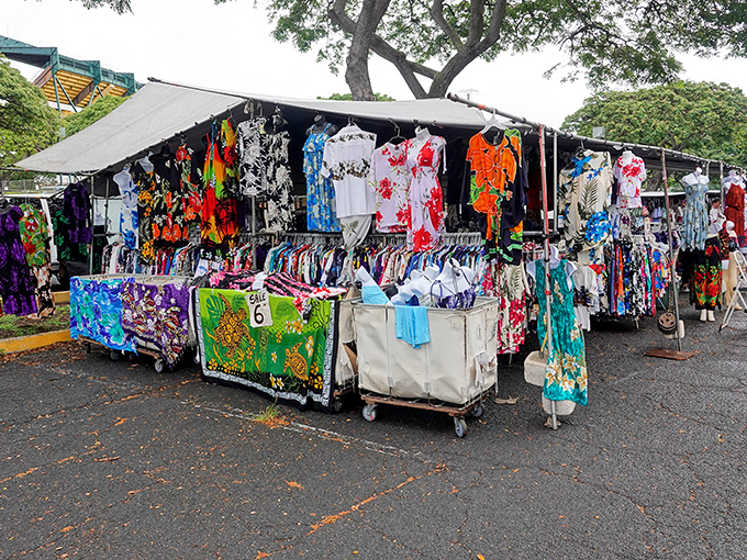 Holy moly, it's shopping stadium-style! The Aloha Stadium Swap Meet is where bargains and football fans collide in a spectacular touchdown of treasures.