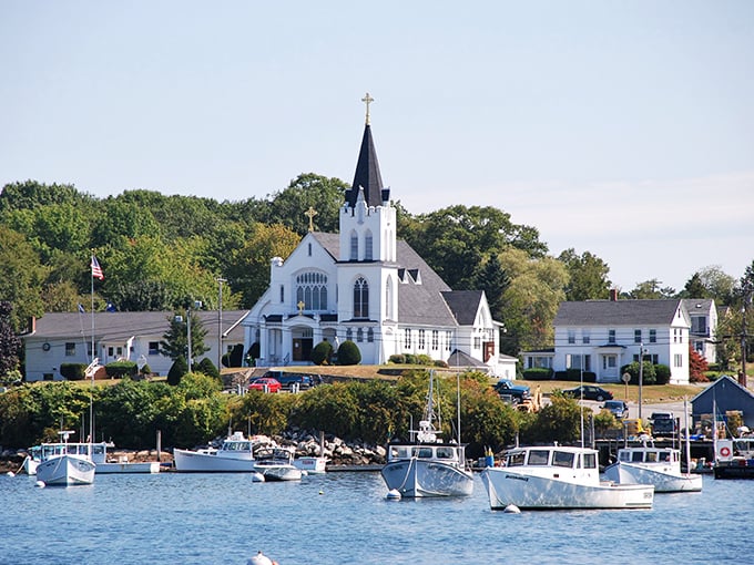 Boothbay Harbor: A seafarer's dream come true! Sailboats and fishing vessels dance on the water, promising adventures and fresh catches.