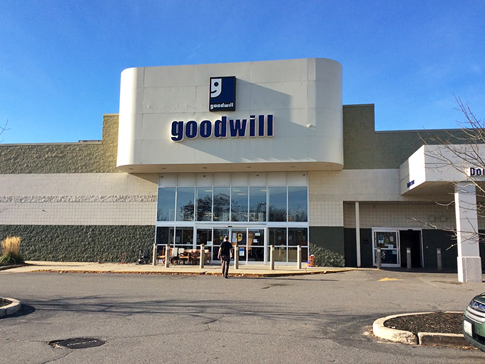 Goodwill South Portland: Where retro meets metro. It's a superstore of surprises, perfect for channeling your inner MacGyver.