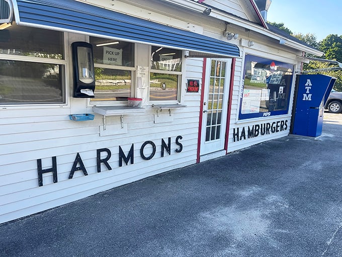 Harmon's: Where simplicity reigns supreme! This classic burger joint is like finding a time machine disguised as a lunch counter.