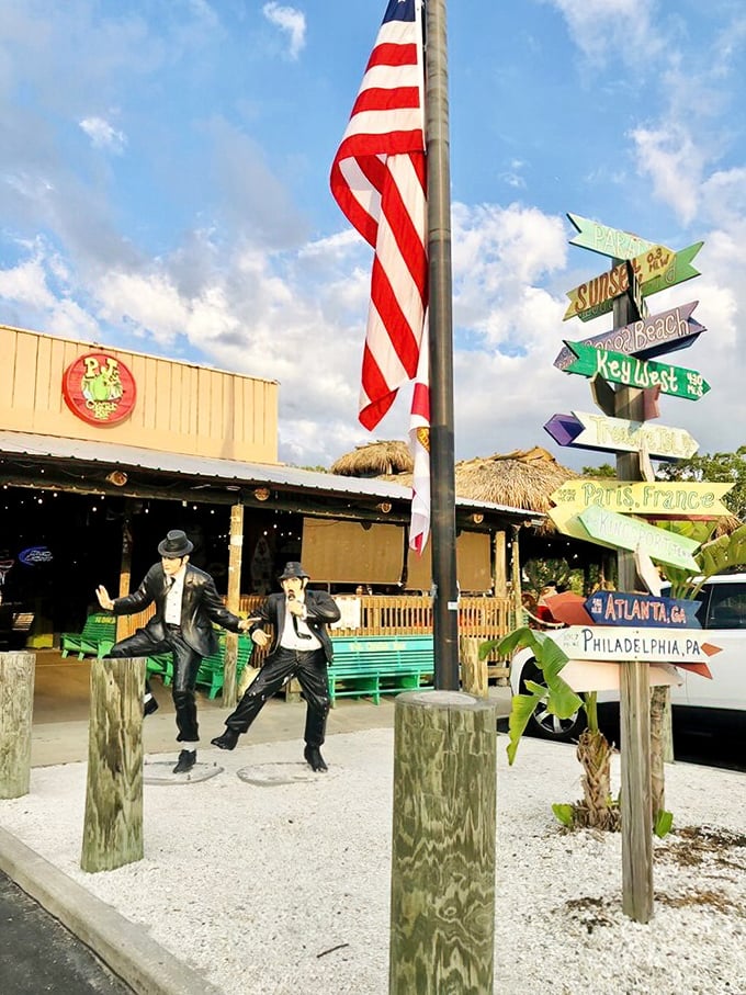 PJ's Oyster Bar: Where nautical kitsch meets seafood bliss. It's as if Captain Jack Sparrow opened a restaurant, but with better food and fewer sword fights.