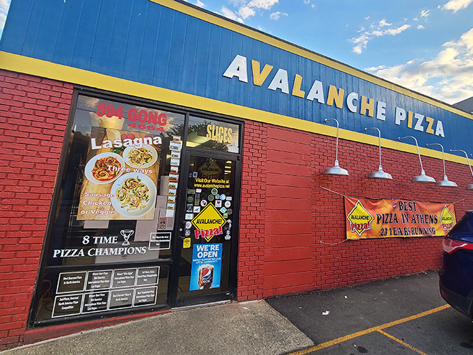 Eight-time pizza champions? That's more titles than Rocky Balboa! Avalanche Pizza isn't just winning; they're conquering taste buds.