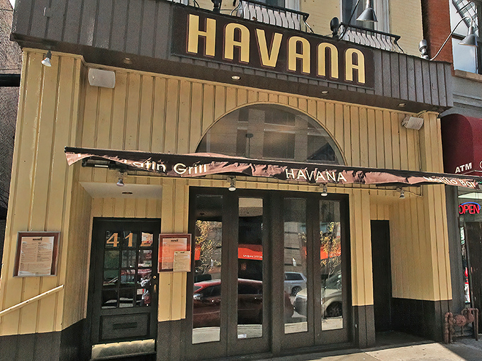 Step into Havana Grill and feel the warmth wash over you. It's like a Cuban hug for your soul (and your stomach).
