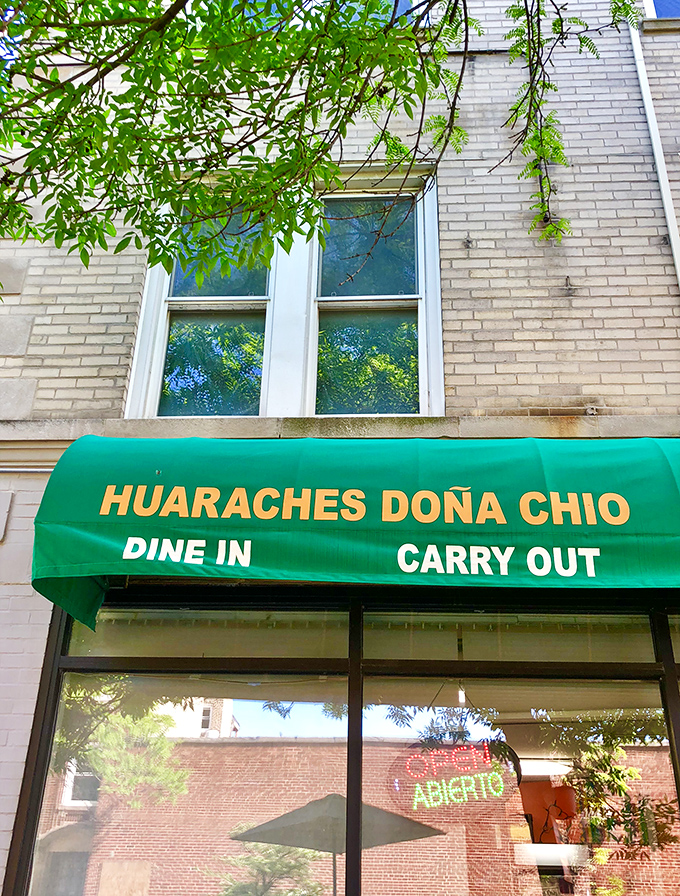 Step into flavor town at Huaraches Do&ntilde;a Chio! This unassuming storefront dishes out comfort food that'll have you speaking fluent "Mmm!"