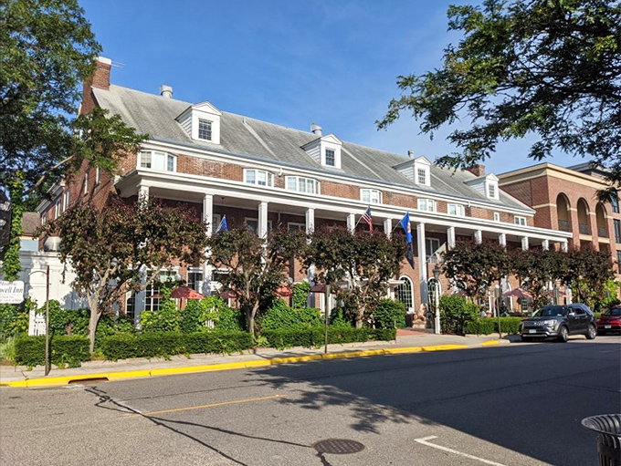 Columns and class! The Lowell Inn's porch beckons you to sip tea and gossip like it's 1927 all over again.