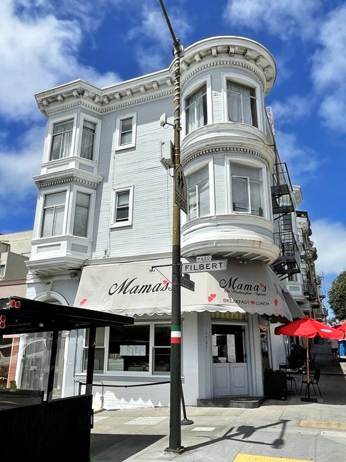 Step into breakfast bliss! Mama's quaint storefront hides a wonderland of morning delights that'll make you forget about that "no carbs" New Year's resolution.