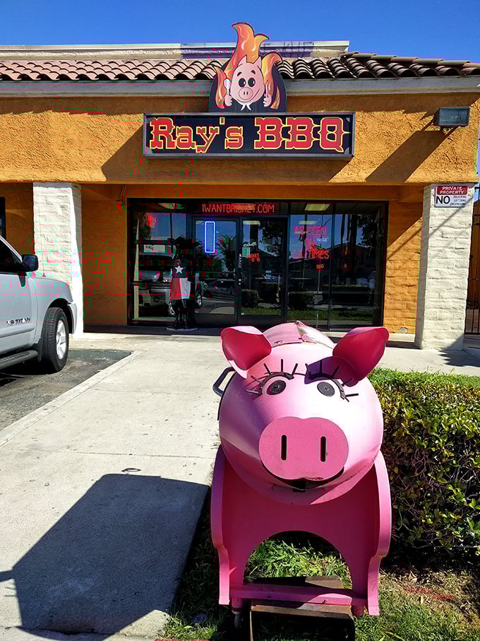 Texas-sized flavors in the heart of California! Ray's neon sign is like a beacon for barbecue pilgrims.