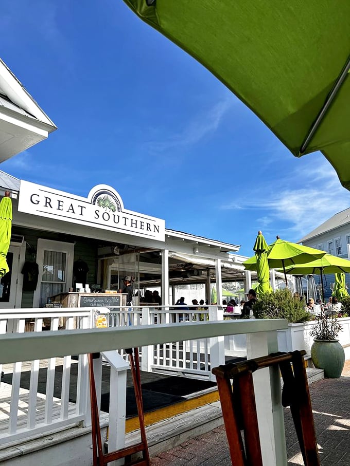 Seaside's crown jewel serves up Southern hospitality with an ocean view. It's like your grandma's cooking went on a beach vacation!