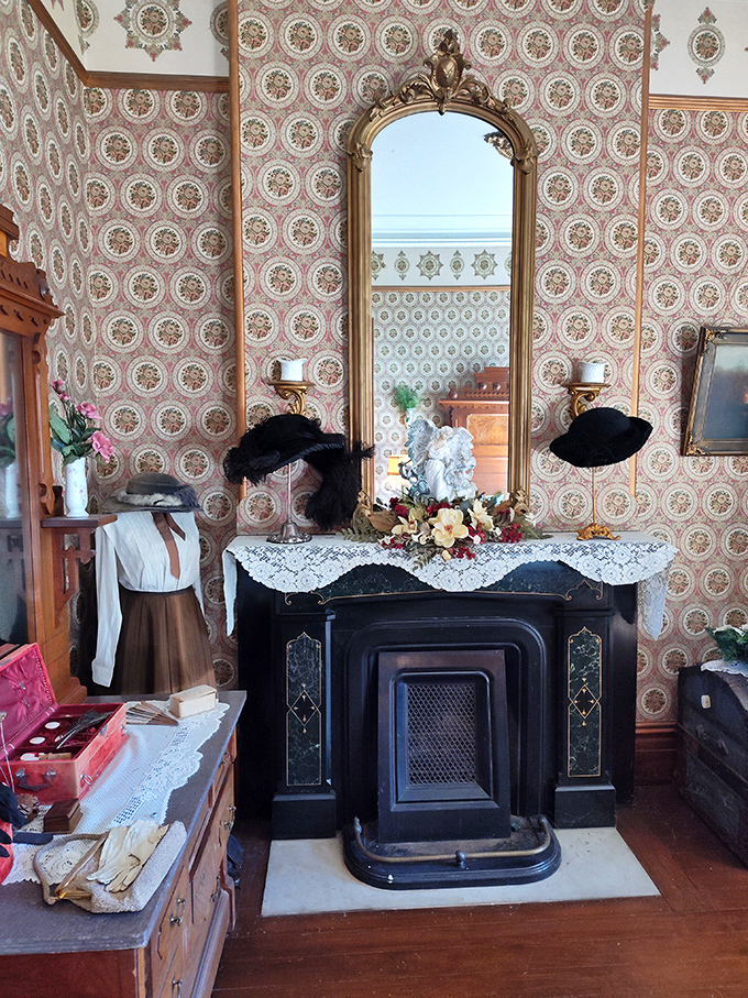 Mirror, mirror on the wall, who's the fanciest of them all? This room's wallpaper is giving me serious Victorian FOMO.