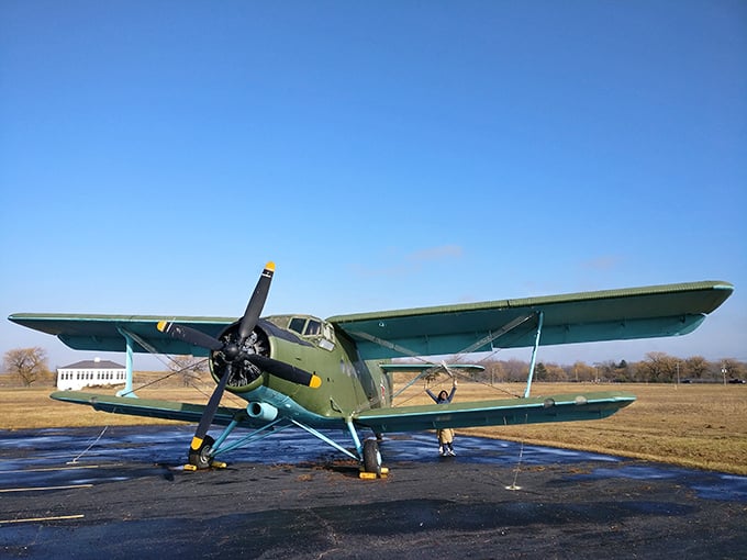 Who needs Top Gun when you've got this beauty? The B-25 Mitchell bomber is ready for its close-up, and so are its admirers.