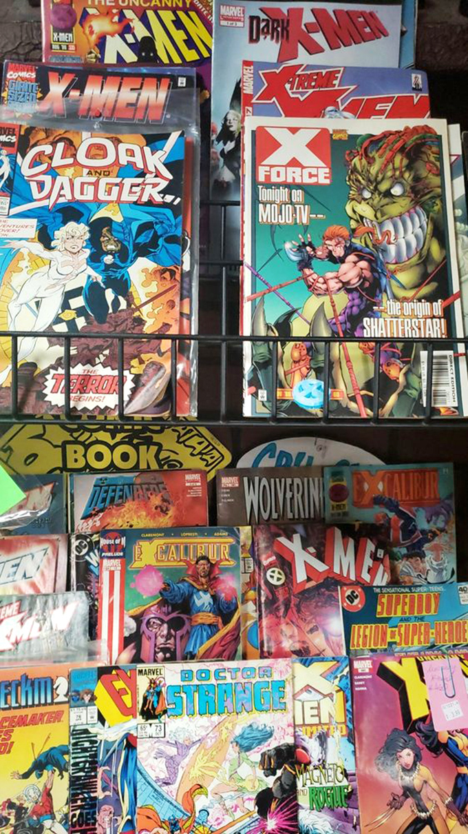 Holy comic book heaven, Batman! Unleash your inner superhero with vintage Marvel and DC treasures.