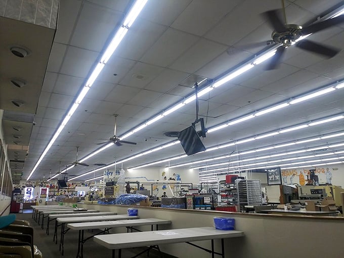 Step into a candyland wonderland! Cerreta's interior is a kaleidoscope of colors and aromas that'll make your inner child do backflips.