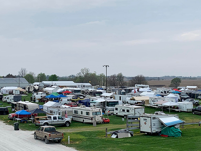 RV city or flea market? Why not both! These mobile merchants bring their wares from far and wide, creating a nomadic neighborhood of nostalgia.