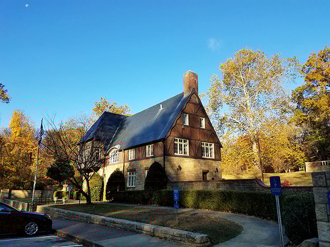 Honey, I shrunk the castle! This charming welcome center looks like it was plucked straight from a medieval storybook and plopped into Kentucky.