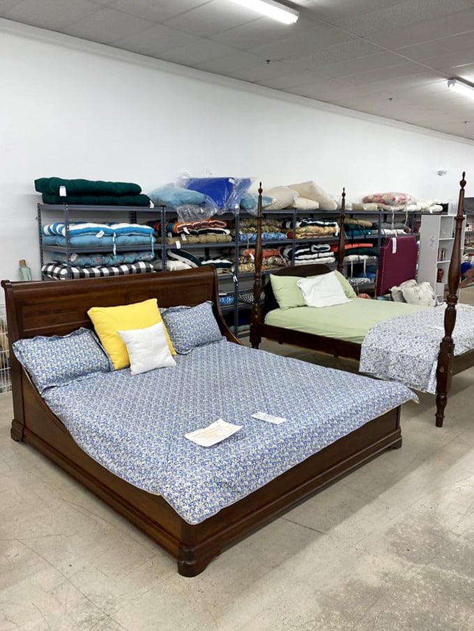 Sweet dreams are made of these... affordable beds! Who am I to disagree with prices that won't keep you up at night?