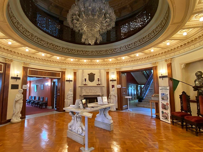 Chandeliers and cherubs and marble, oh my! This rotunda could give Versailles a run for its money.