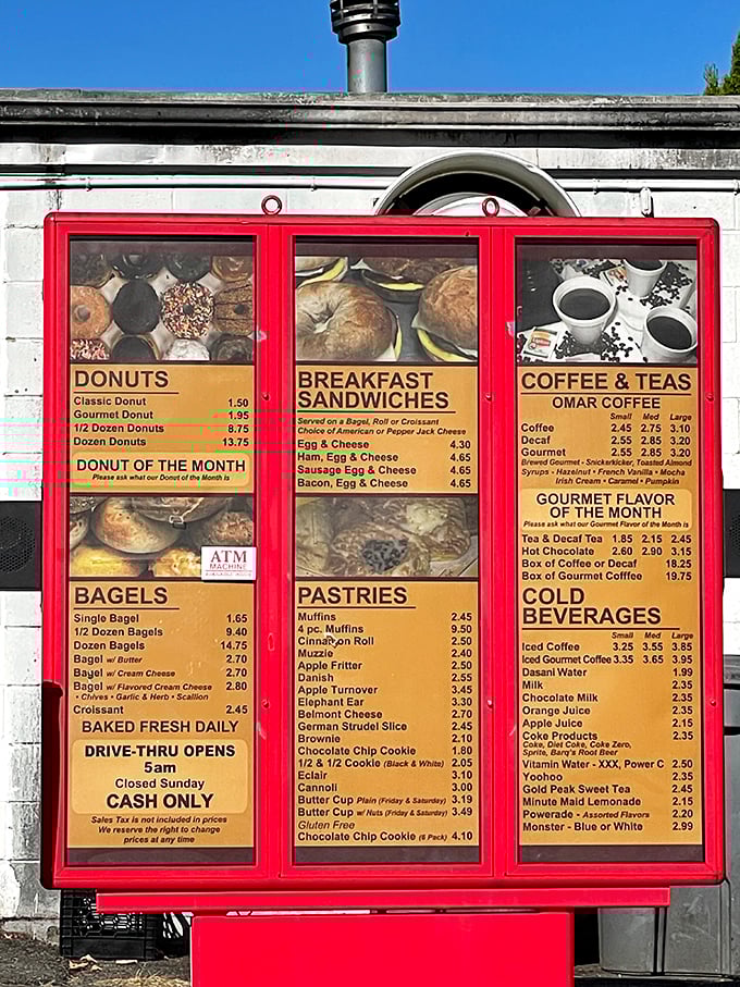 Decisions, decisions! This menu board is a roadmap to breakfast bliss, with options that'll make your taste buds do a happy dance.