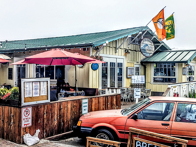 Breakers Cafe: Where surfers fuel up and landlubbers wind down. This local haunt serves up ocean views with a side of small-town hospitality.