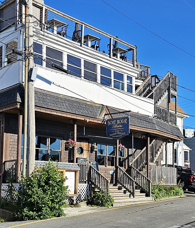The Boat House Bistro: where seafood dreams come true. This local gem promises a feast for both your taste buds and your eyes with its inviting facade and rooftop dining.