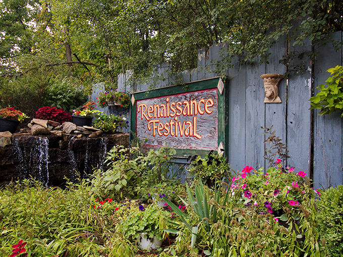 Nature's own billboard for the Renaissance Festival. Even the flowers are getting into character, putting on a show worthy of Shakespeare himself.