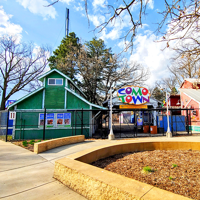 Como Town: Where storybook charm meets adrenaline rush. This quaint park packs a punch with its colorful rides and timeless appeal.