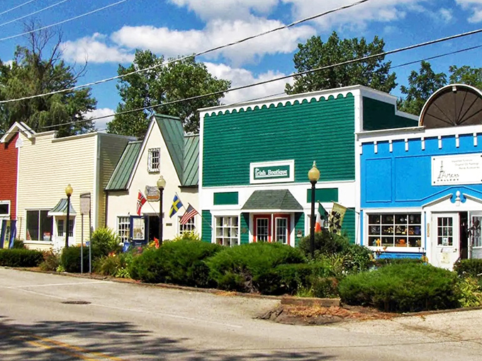 Long Grove: Where elves moonlight as urban planners. This colorful streetscape is sweeter than a Willy Wonka factory tour!