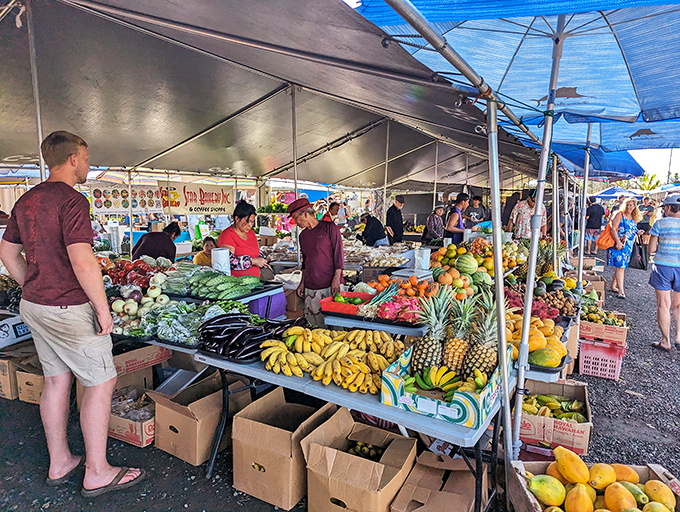 Welcome to fruit paradise! At Maku'u Farmers Market, the produce is so fresh, you'll swear the pineapples are still growing on the table.