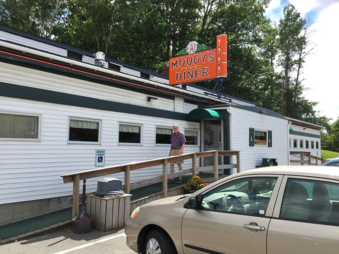 Moody's Diner: Time travel never tasted so good! This retro roadside gem serves up slices of pie and 1950s charm.