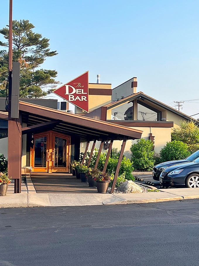 The Del-Bar: Where mid-century modern meets mouthwatering meals. Don Draper would approve of both the decor and the menu!