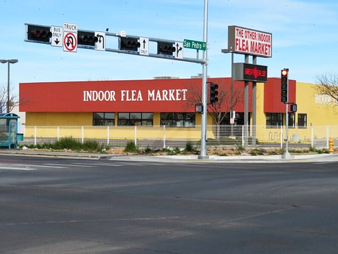 The Indoor Flea Market: Albuquerque's answer to 'I'm bored and it's too hot outside.' Air-conditioned treasure hunting at its finest!