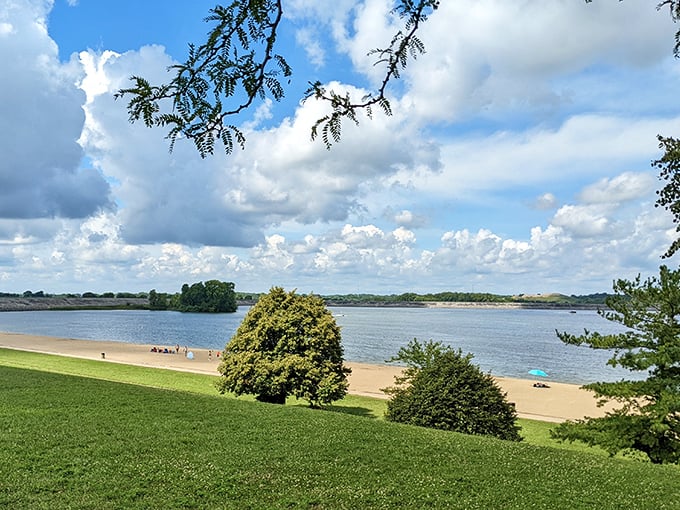 Lakeside serenity at Buck Creek: Mother Nature's own infinity pool, complete with a beach. No fancy resort required!