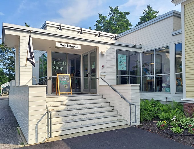 Step into savings! This quaint shop proves good things come in small packages. It's like your favorite aunt's attic, but everything's for sale.