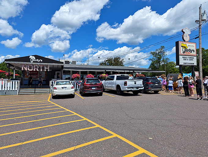 Summer's siren call! Gordy's bustling lot is proof that some flavors never go out of style. Time to join the delicious pilgrimage!