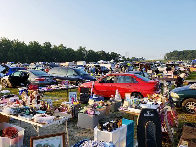 Deal-seekers' delight! Rows of vendors offer everything from the practical to the peculiar in this outdoor shopping adventure.