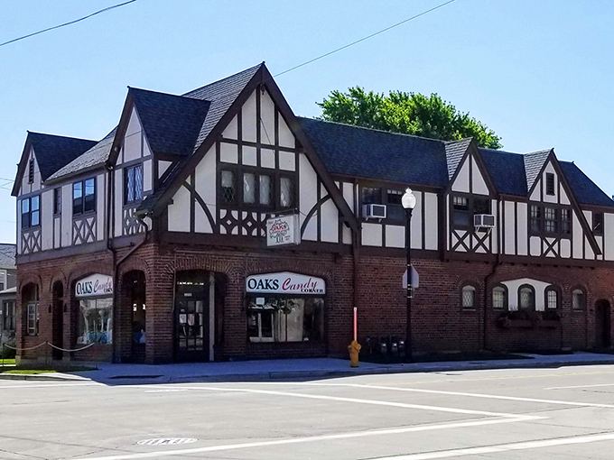 Candy corner or castle of confections? Oaks' charming exterior hints at the treasures within. Prepare for a sugar-coated adventure!