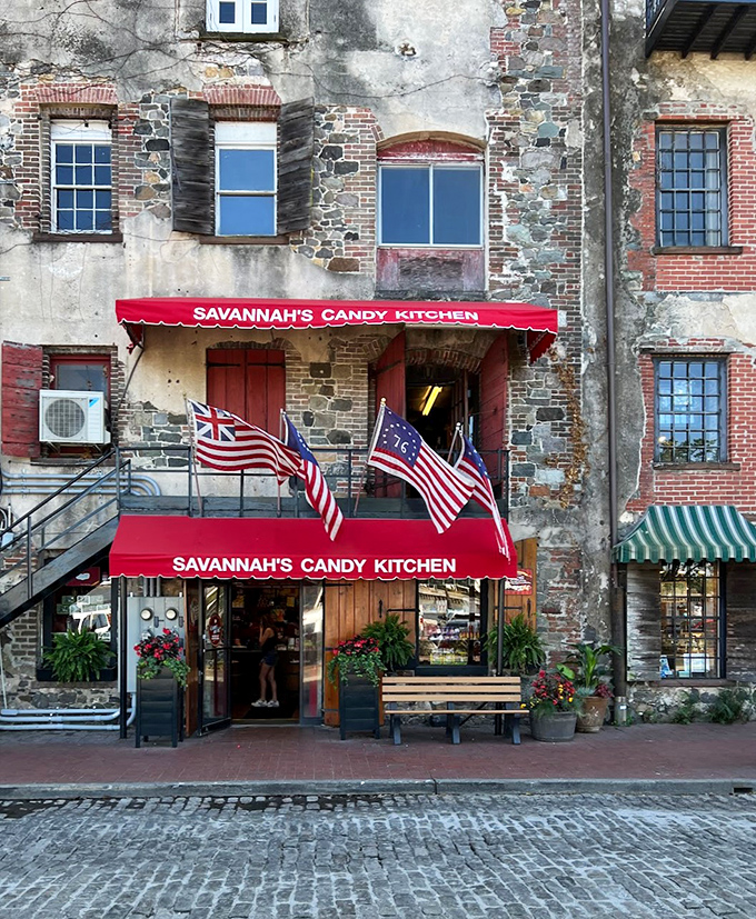 History never tasted so sweet! Savannah's Candy Kitchen, nestled in weathered brick, serves up confections with a side of Southern hospitality.